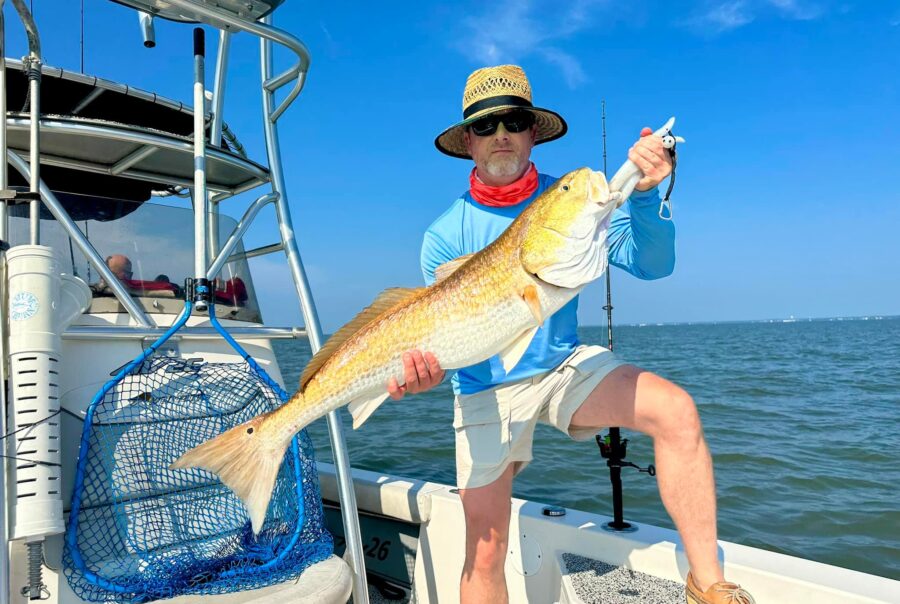 Louisiana Marsh Redfish Fishing Guide
